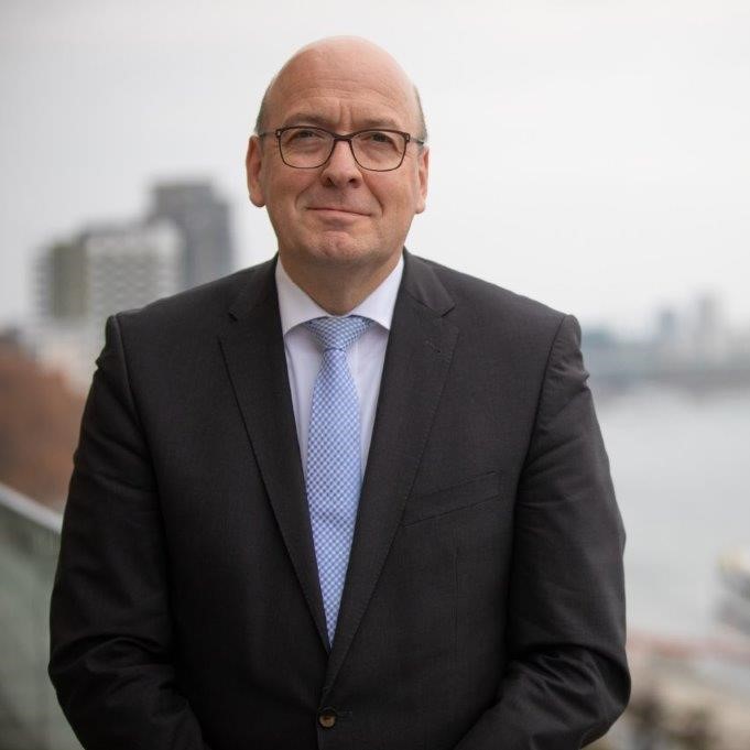 Hans-Peter Klös | Martens Centre